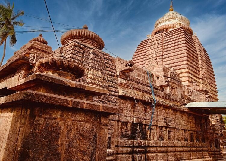 Guide to Srikakulam District: History, Temples, Culture